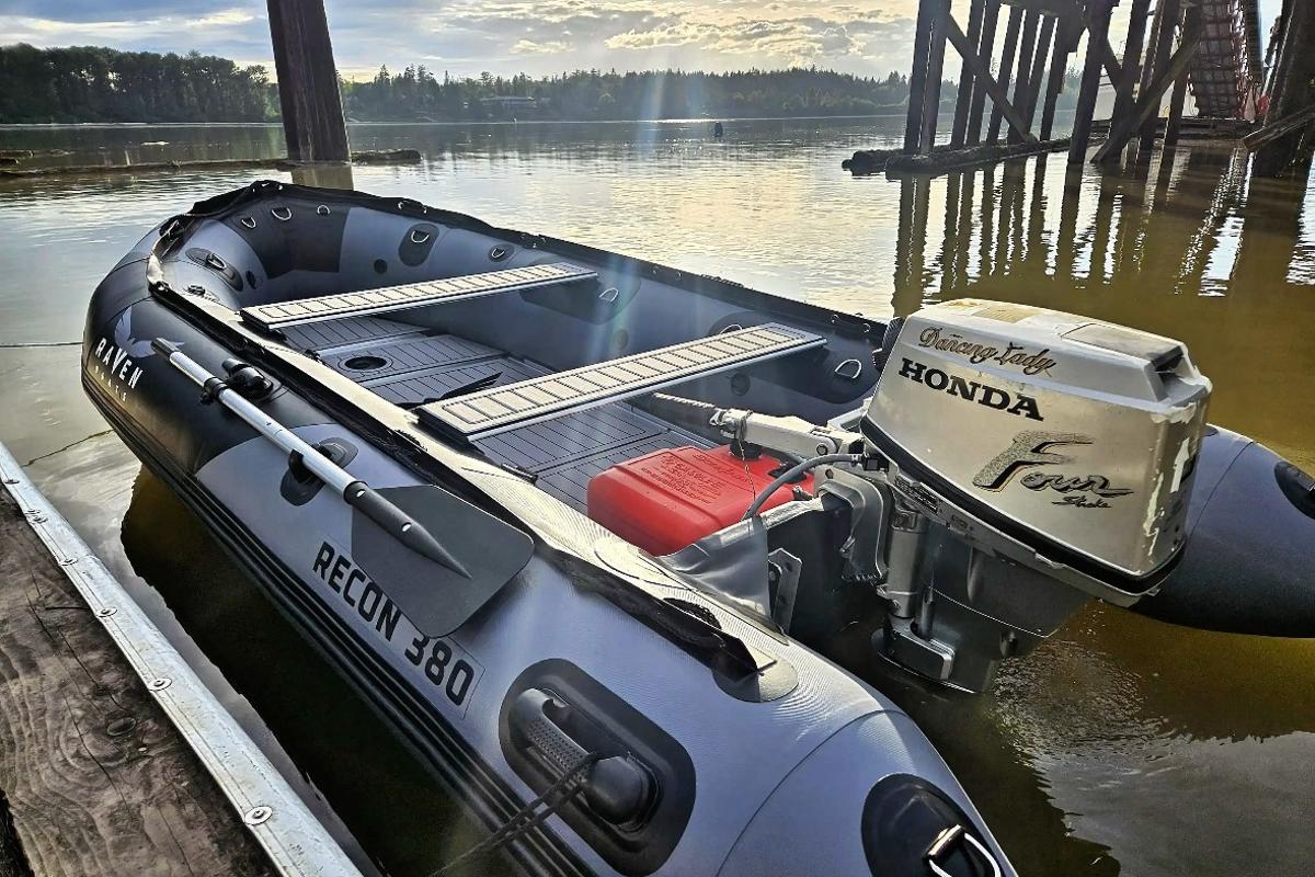 Raven Boats